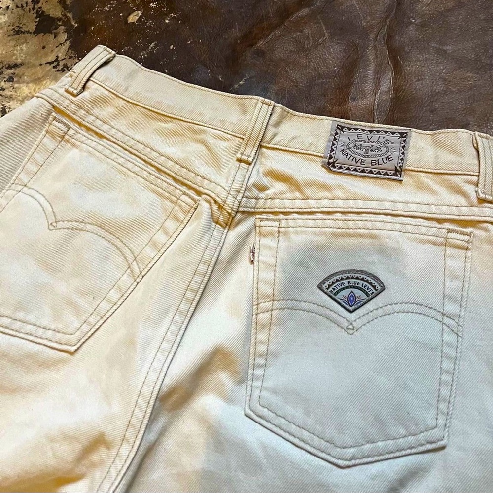 Rare Native Blue Vintage Levi Jeans - Gem